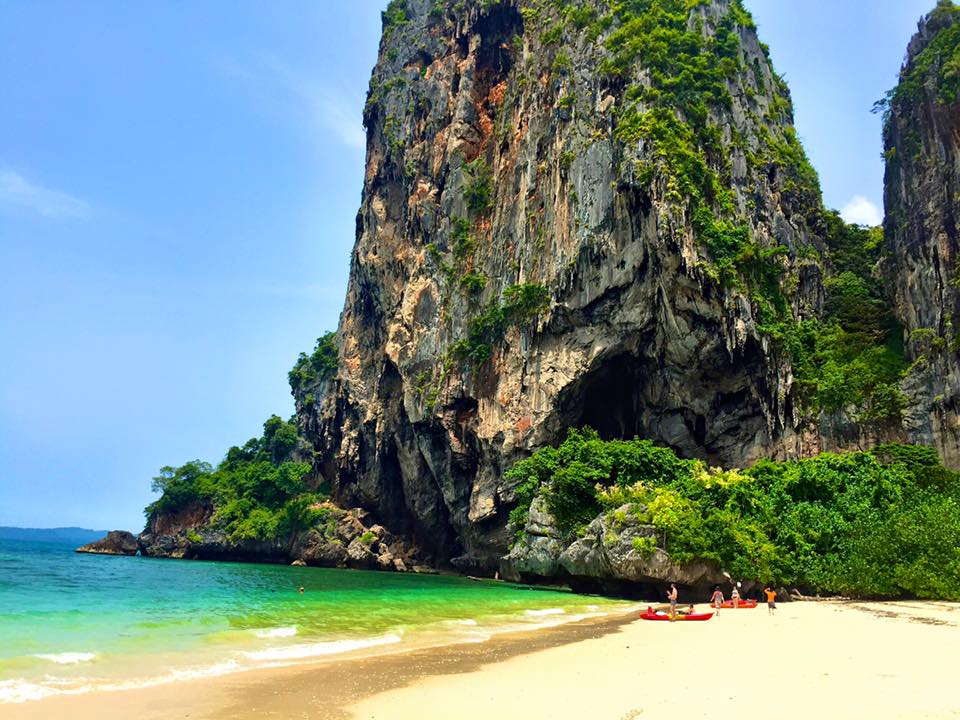 Travel Like Us – Over The Moon Vacations